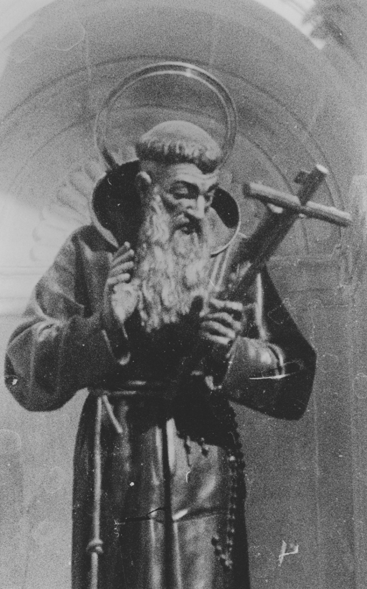 Miranda Hayes Photography / Portfolio / Statues